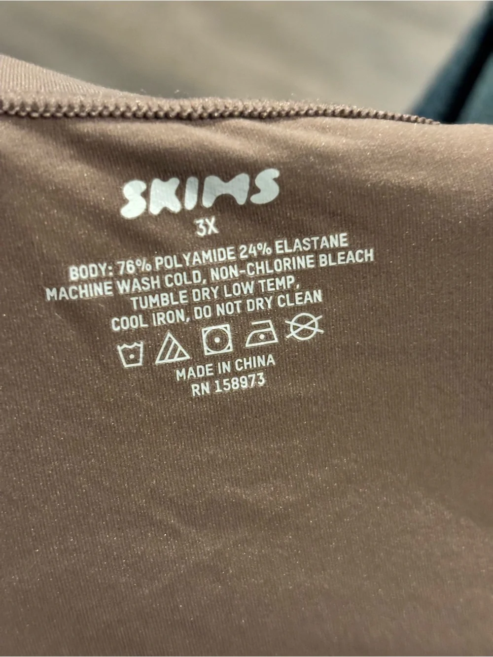 SKIMS | Tops | Skims Cropped Tee In Taupe | Poshmark